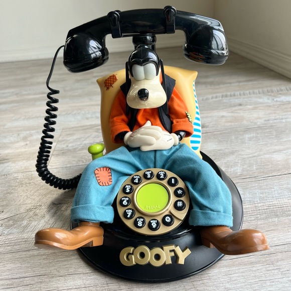 Disney | Other | Vintage Disney Goofy Animated Talking Collectors Phone ...